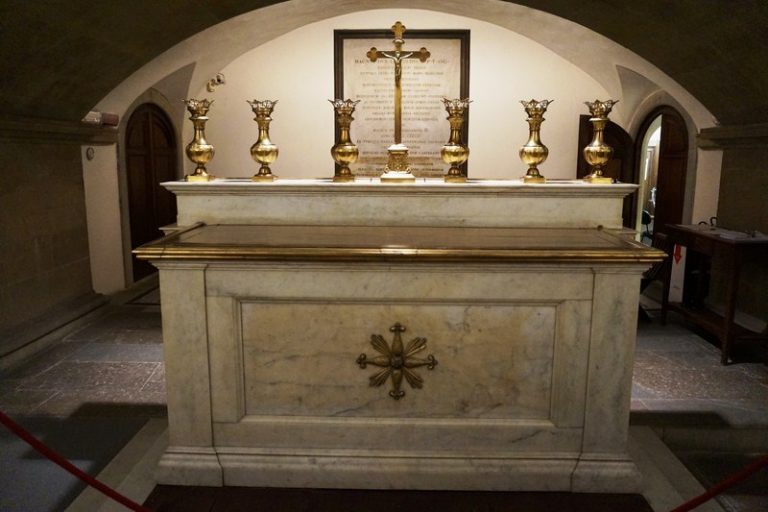 Medici Chapels – The Crypt (Florence, Italy) – B.L.A.S.T. – Live Life ...